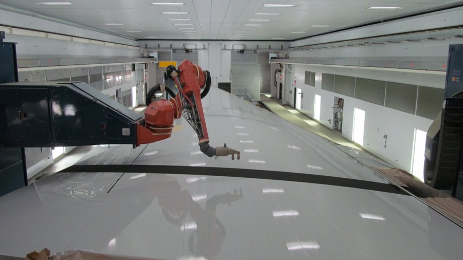 Boeing's second 777X building will have open space for robots to work ...