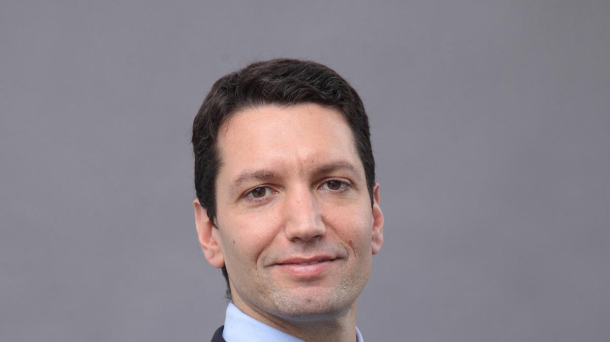 Ariad to lay off 90 people across the company in cost-cutting measure ...