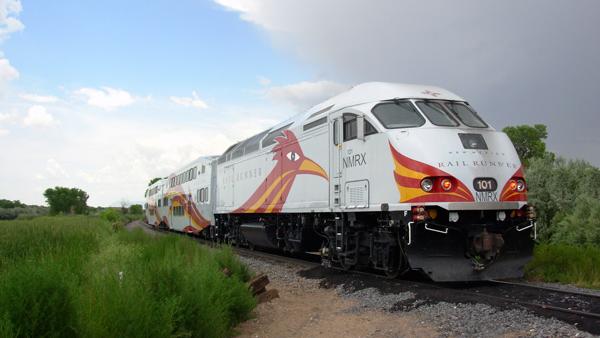 Rail Runner train 600