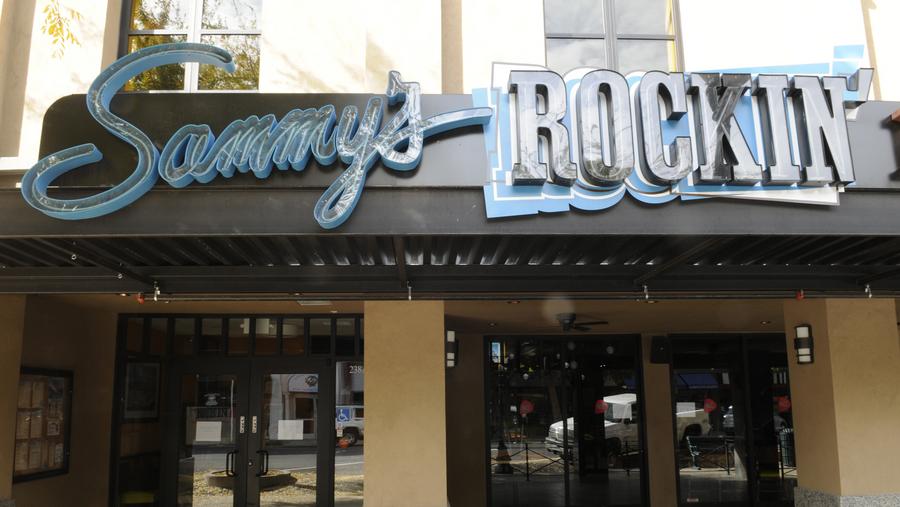 sammys grill closed 0932