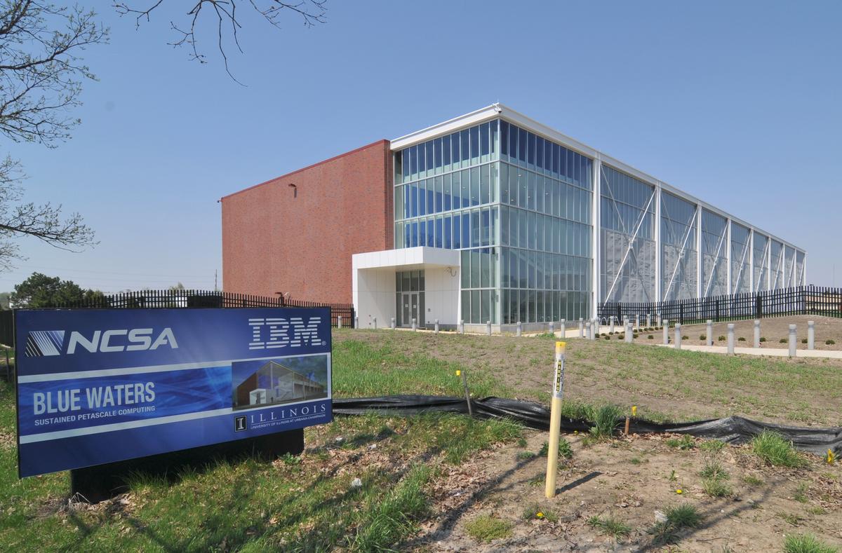 University of Illinois supercomputer Blue Waters promises to better ...