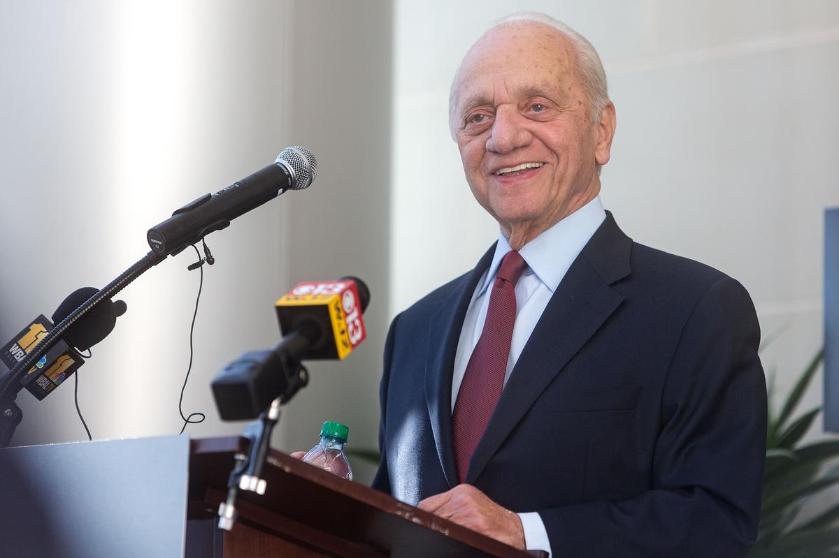 Peter Angelos makes $2.5M gift to MedStar Franklin Square Medical ...