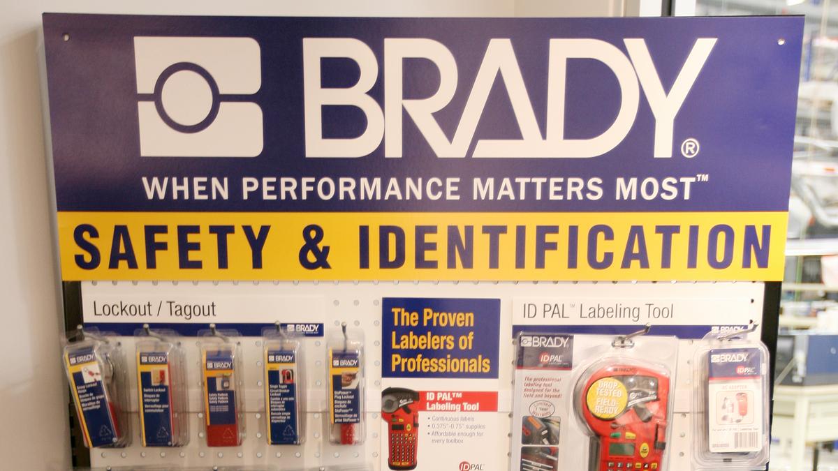 Brady joint venture yields contract with Airbus - Milwaukee Business ...