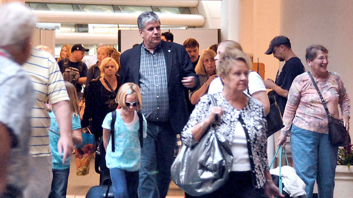 Orlando airport introduces new curbside valet pilot program - Orlando ...