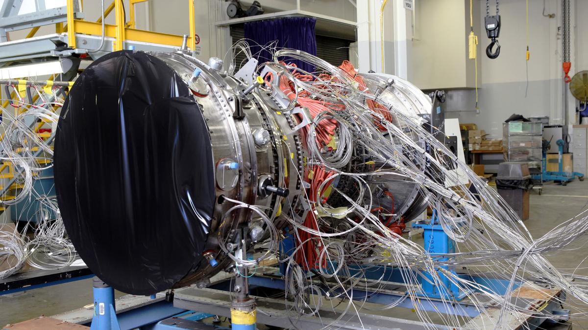GE Aviation surpasses investment milestone - Cincinnati Business Courier