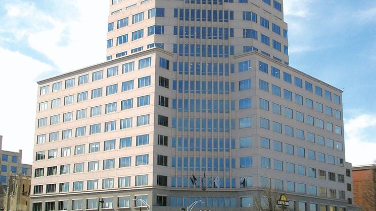 525 North Tryon building in uptown Charlotte listed for sale ...