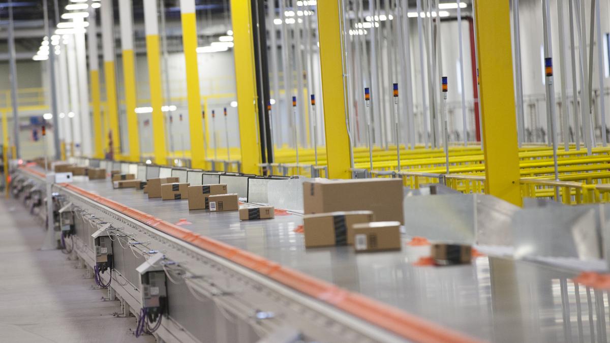 Is Amazon a corporate bully or a workforce innovator? - Louisville ...