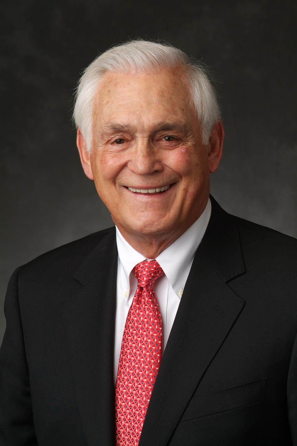 Lou Nanne to lead fundraising campaign for Gophers facilities ...