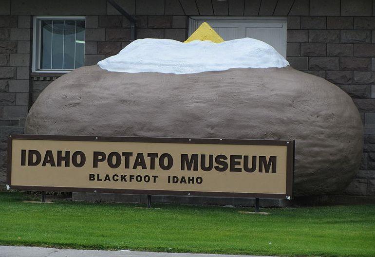 Countdown to the Potato Bowl: See the world's largest potato chip ...