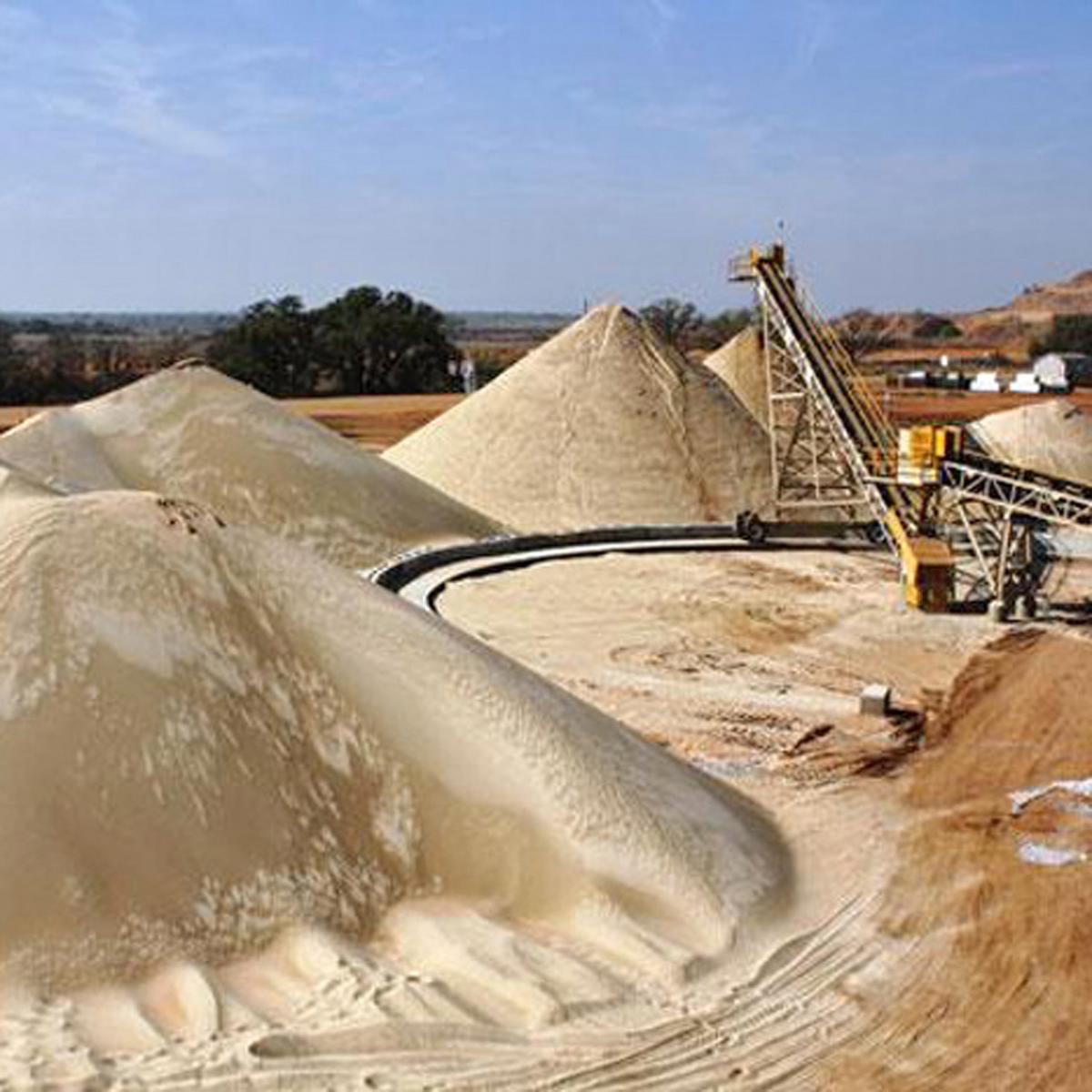 Frac sand mine company secures financing for Wisconsin expansion ...