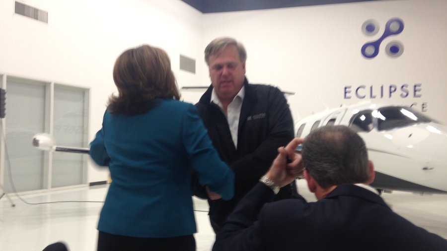 Eclipse Aerospace bringing 100 manufacturing jobs to Albuquerque ...