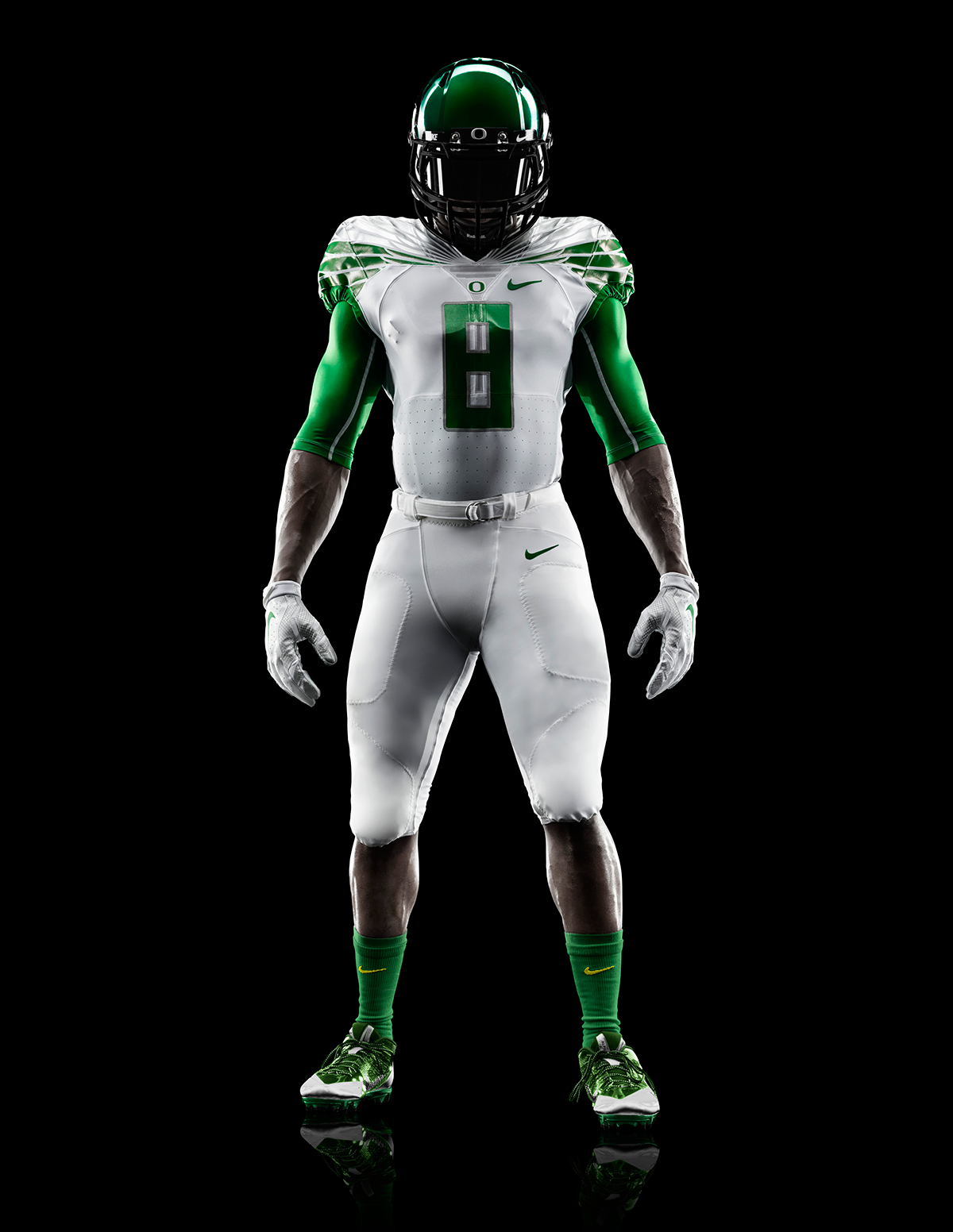 Nike unveils bowl uniforms for Ducks (Photos) - Portland Business Journal
