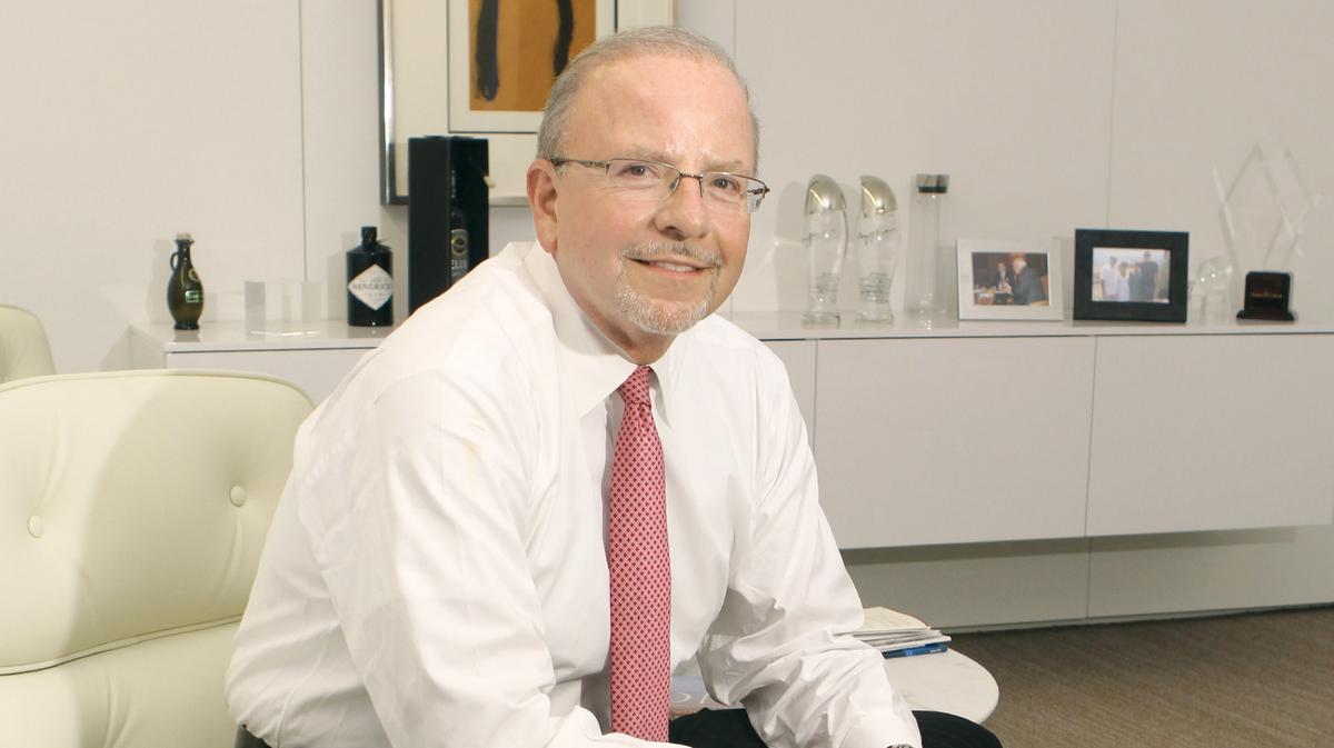 K&L Gates Chairman Peter Kalis talks about law firm's Global Boardroom ...