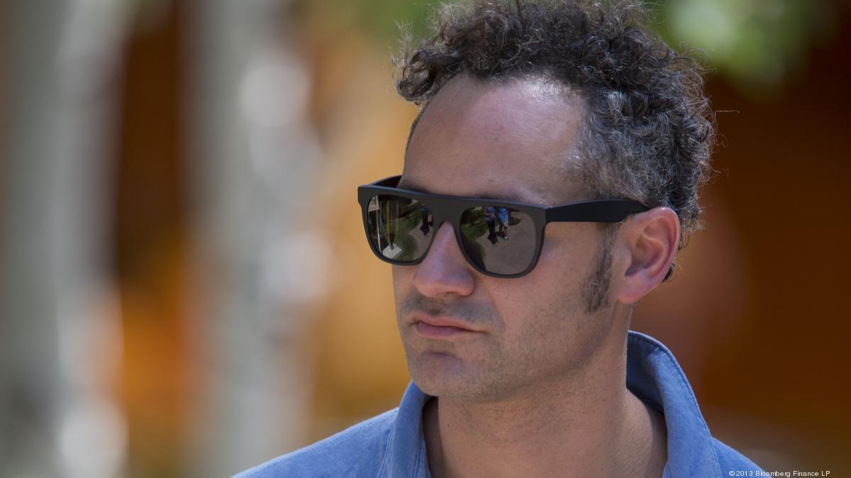 Palantir CEO Alex Karp has changed his mind about going public ...
