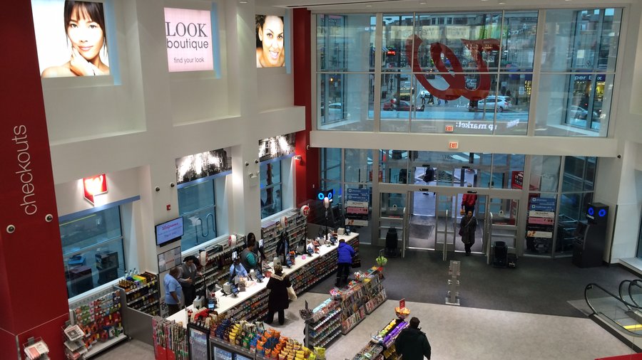 Walgreens' splashy new store concept debuts in Lakeview - Chicago ...