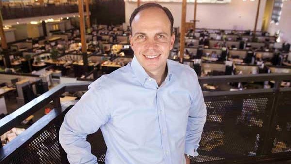 Former Clearwire chief takes top job at Redbox parent company Outerwall ...