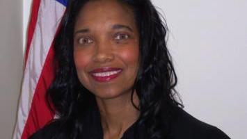 Tracie Hunter wants trial moved - Cincinnati Business Courier