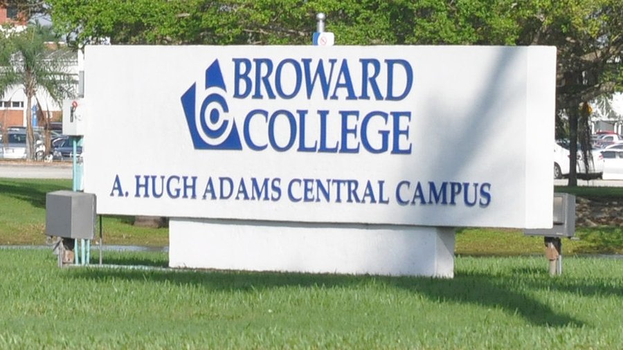 Broward College to offer 'mini MBA' management, executive program ...
