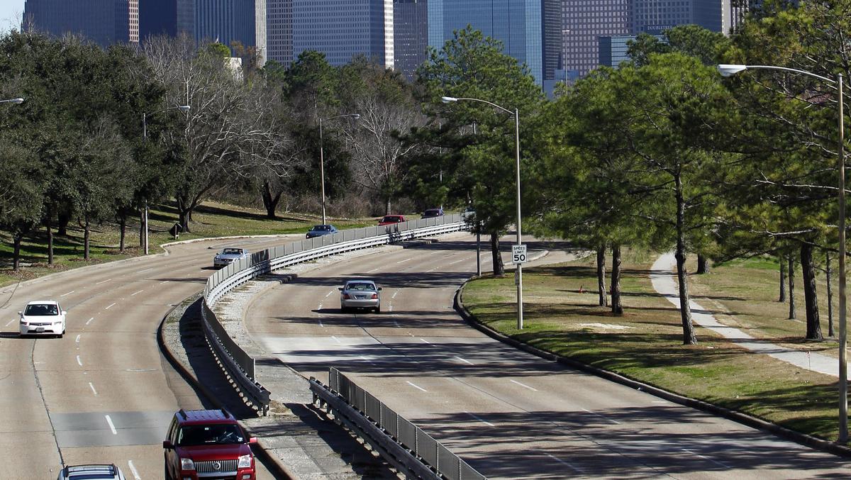 Allen Parkway construction to begin in August, closures and delays ...