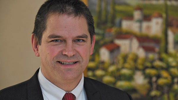 Cincinnati law firm Strauss Troy names Stephen Schmidt president ...