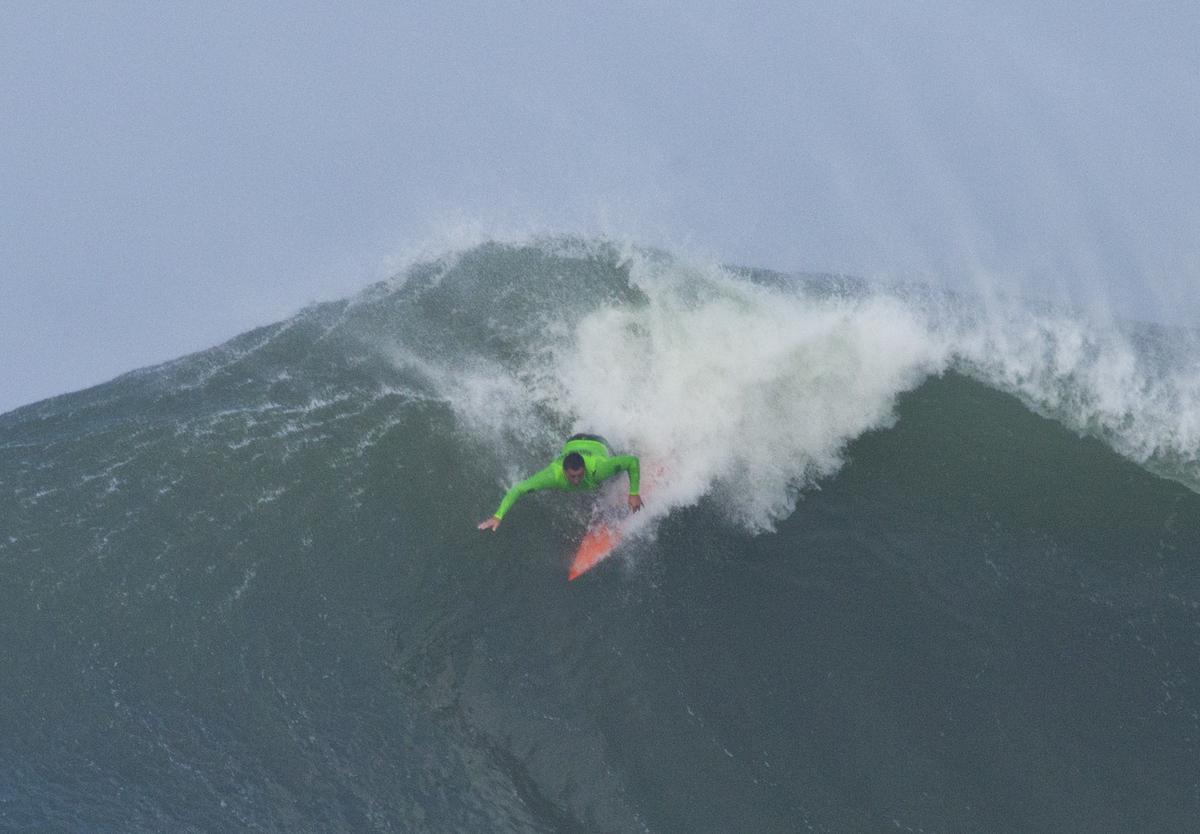 Mavericks big wave contest: Up-close photos of the business of surfing ...