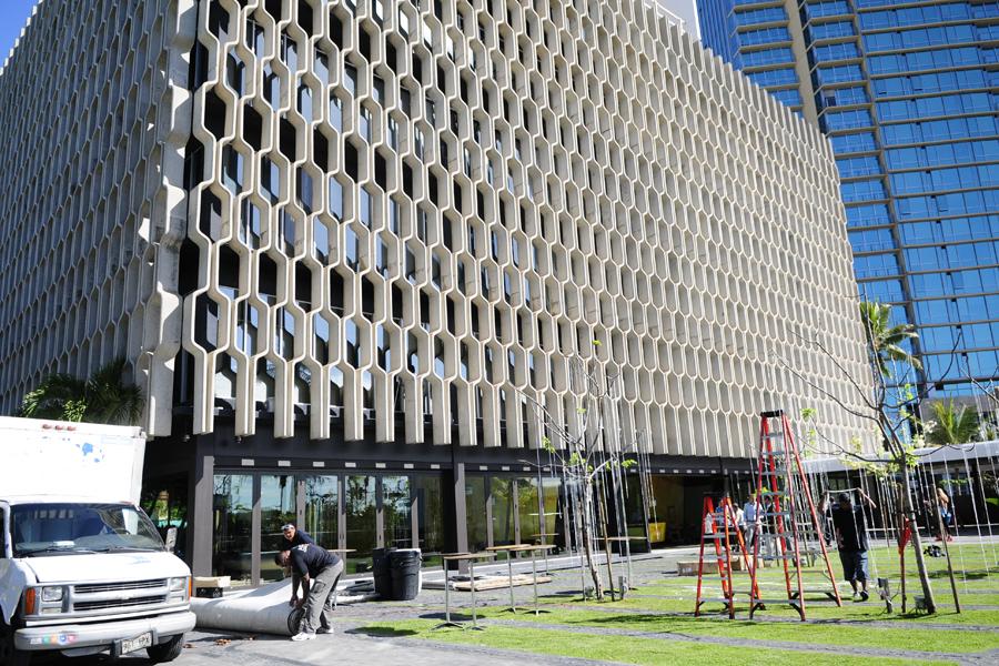 Howard Hughes Corp. unveils Honolulu’s redeveloped IBM Building ...