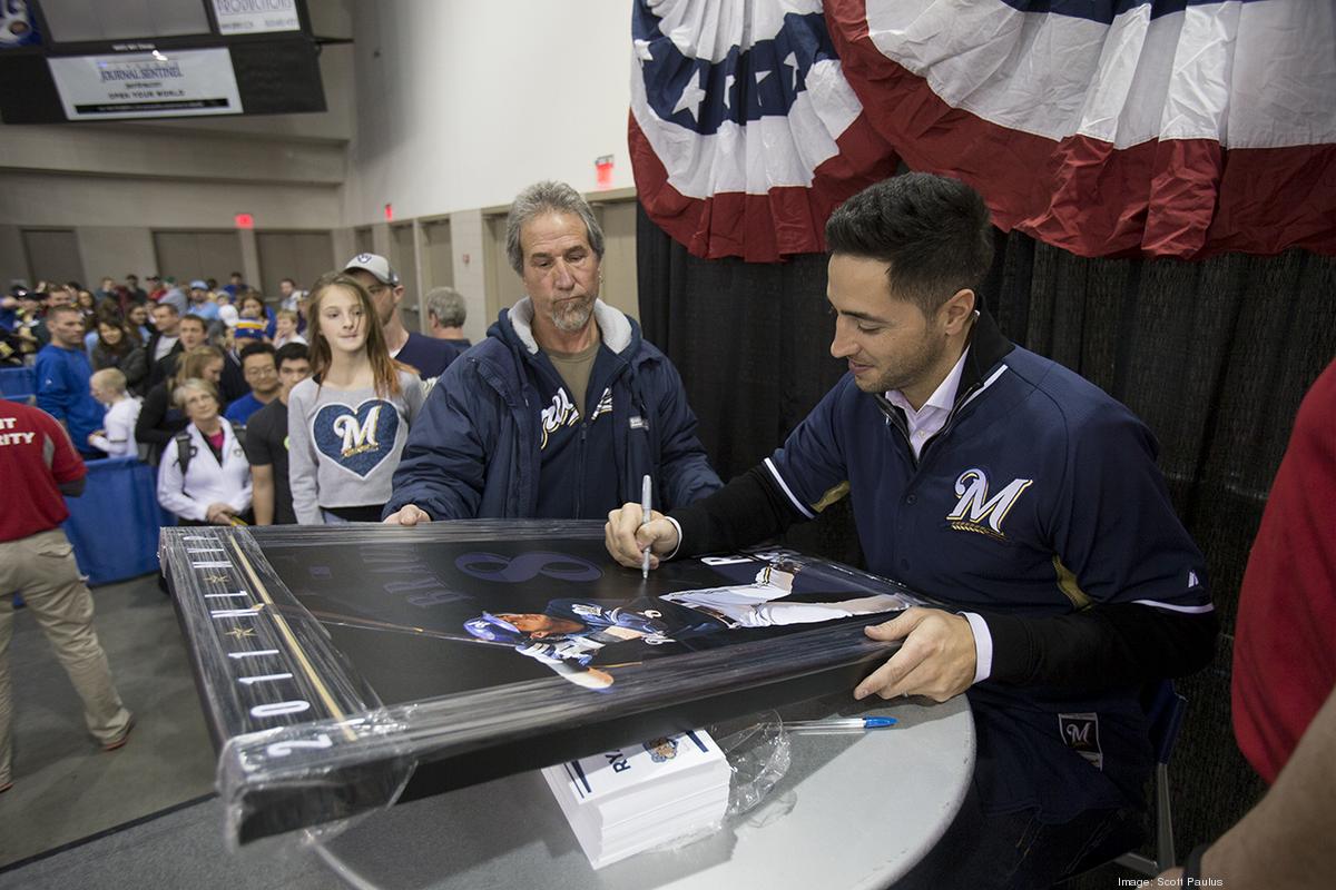 Milwaukee Brewers fan event draws record crowd: Slideshow - Milwaukee ...