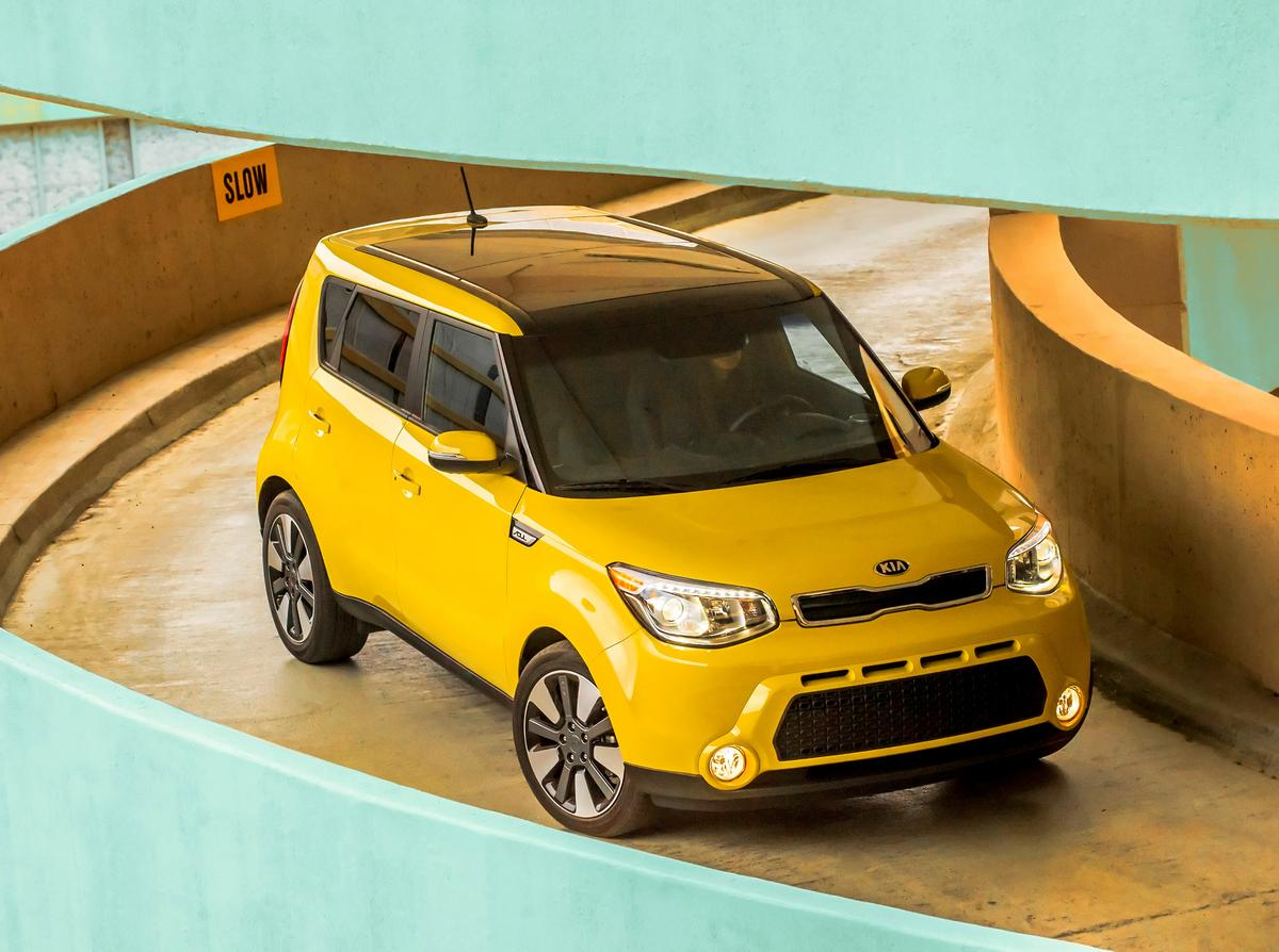 New Kia Soul adds sophistication to boxy look (Video) - Phoenix ...