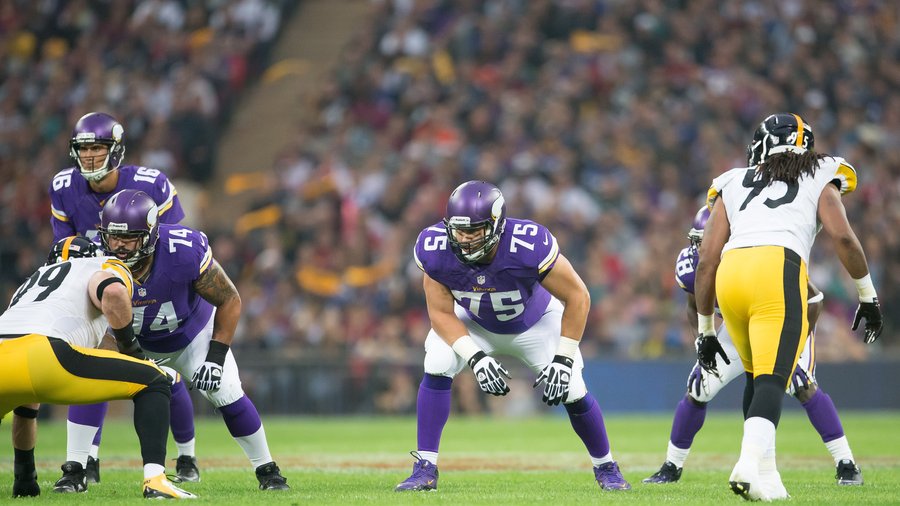 Vikings lineman Matt Kalil plans to open Pieology Pizzerias in ...