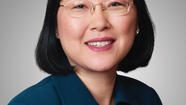 Former Ernst & Young Honolulu exec Terri Fujii joining CW Associates ...