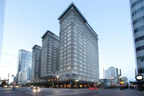 Downtown Houston's historic Rice Hotel building up for sale - Houston ...
