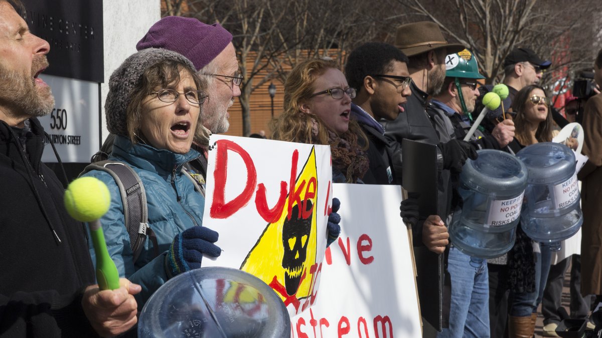 Coal spill sparks protest outside Duke Energy’s HQ in Charlotte ...