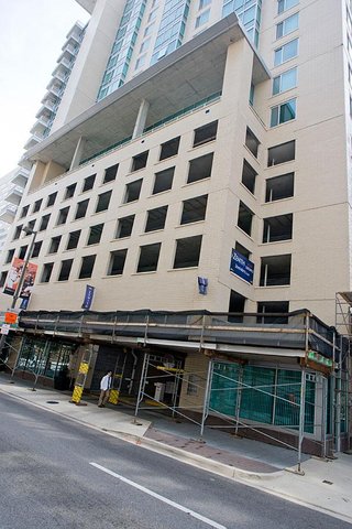 Real Estate Insider: Downtown Baltimore apartment tower The Zenith ...