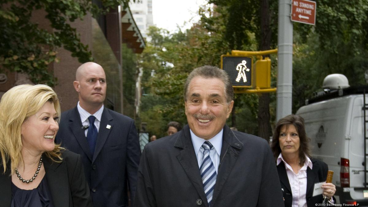 Barnes & Noble founder gives Spelman College $1 million gift - Atlanta ...