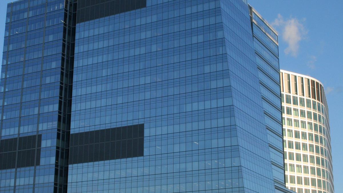 Newton REIT capitalizes on low rates with $620M refi of Vertex ...