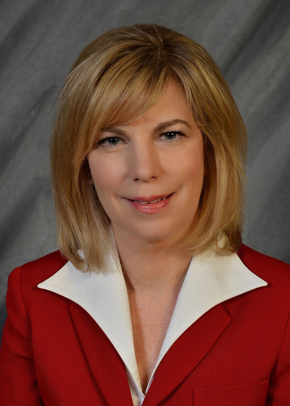 Former Eli Lilly exec boosts Ice Miller’s government investigations ...