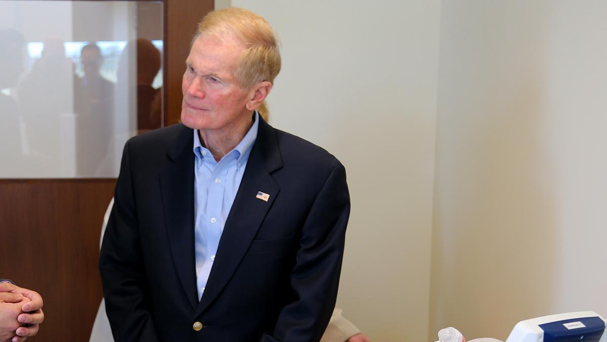 Former U.S. Sen. Bill Nelson picked by Biden to lead NASA ...