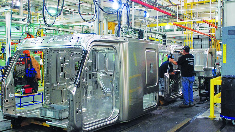 Freightliner Truck Manufacturing Plant Portland at Priscilla Scott blog