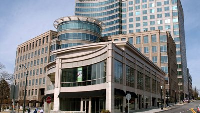 Invesco seeking options for its global headquarters in Midtown, issues ...