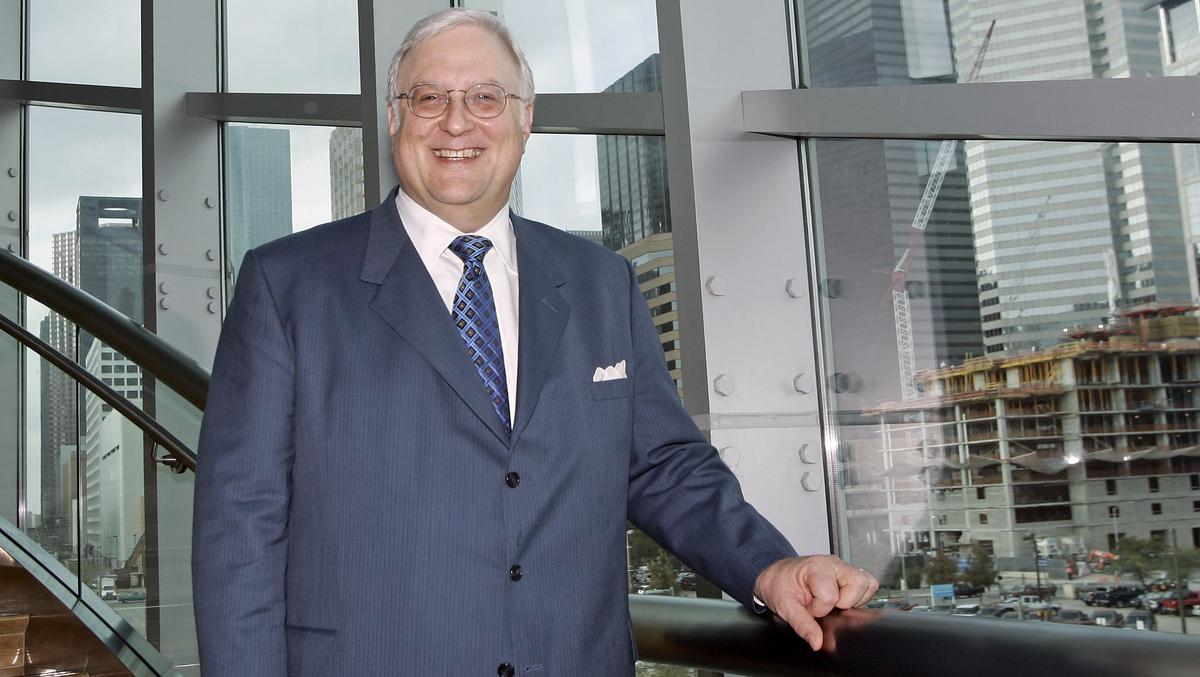 Greater Houston Convention and Visitors Bureau won't search for a new ...