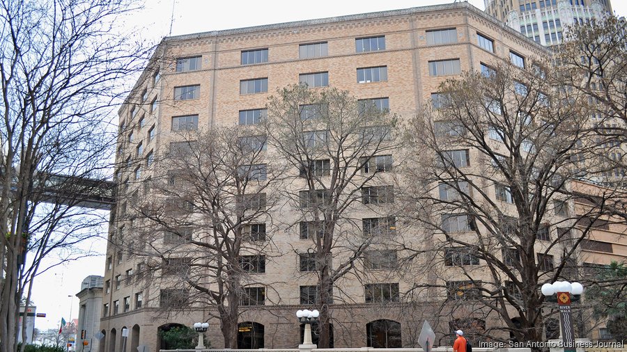 CPS hires national real estate firm to help it with headquarters ...