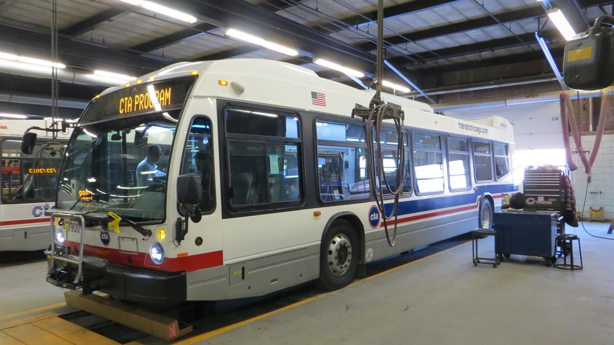 Chicago Transit Authority to upgrade bus fleet this spring - Chicago ...