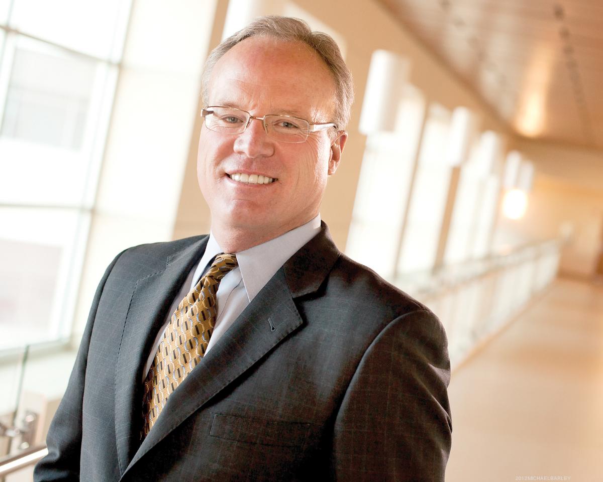 Hinton has new role with American Hospital Association - Albuquerque ...
