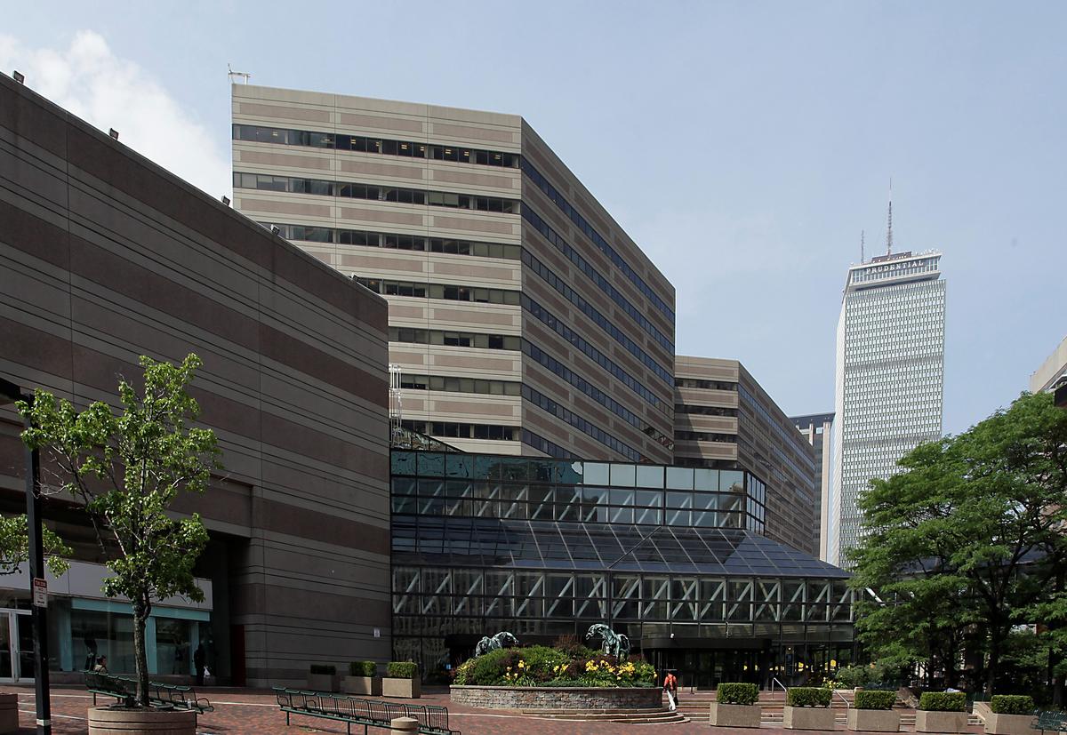 Wayfair inks major expansion at Copley Place - Boston Business Journal