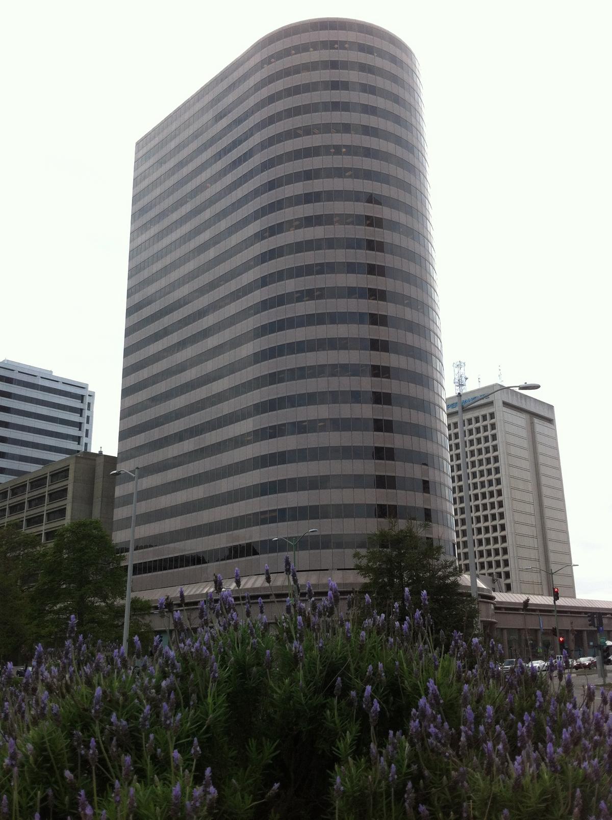 Divco West snaps up Lake Merritt Plaza in Oakland - San Francisco ...