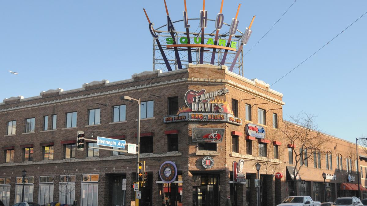 Stuart Ackerberg has 'significant' plans for Calhoun Square ...