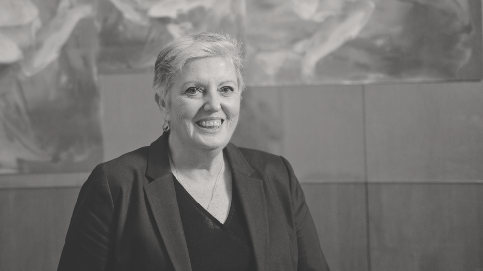 Exelixis' Pamela Simonton bridges the gap between science and the law ...