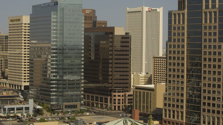 Arizona, Phoenix average in supporting small businesses, survey shows ...