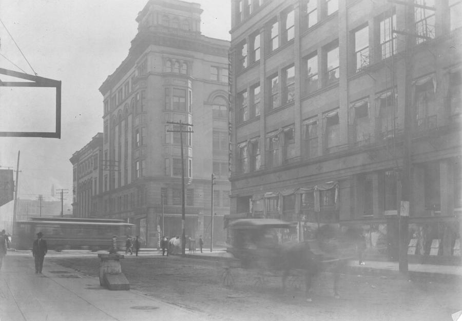 A look at Boston Store: Then and Now - Bizwomen