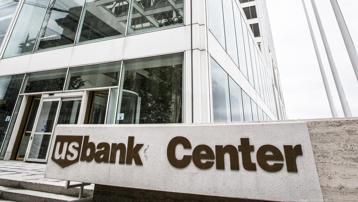 Foley & Lardner completes merger with large Texas law firm - Milwaukee ...